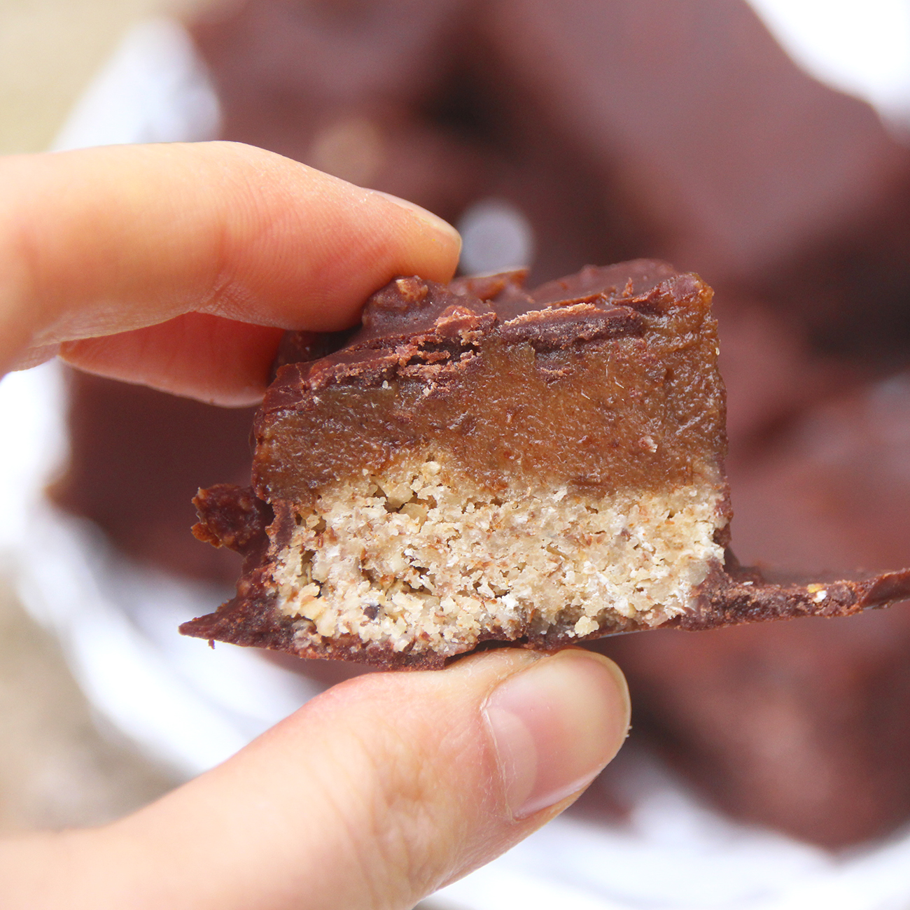 Vegane Schoko-Karamell Riegel - Zuckerfrei - Tasty Katy